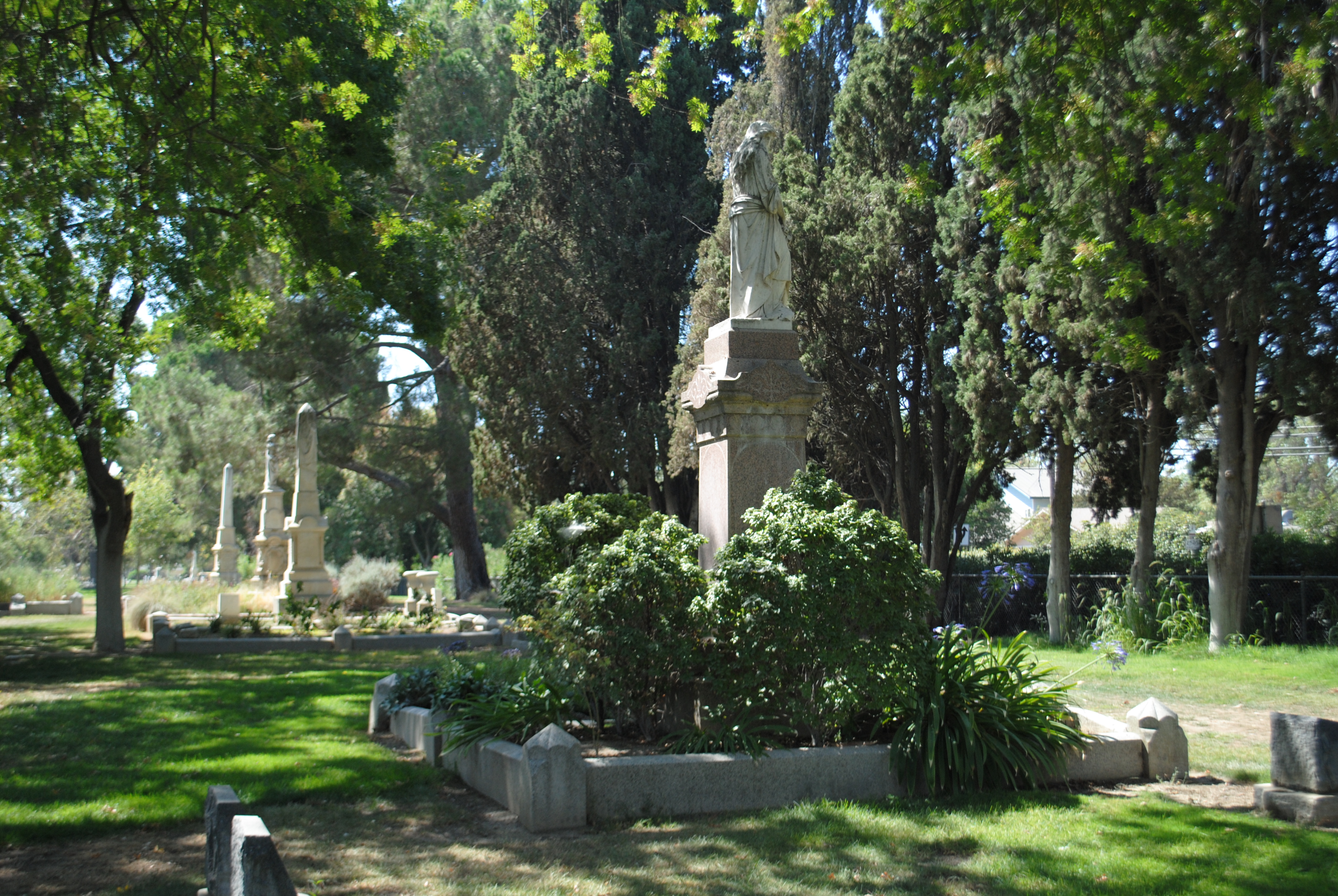 Burial Options – Davis Cemetery District & Arboretum